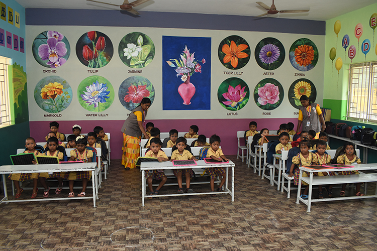 Rasi Matric Hr.Sec School